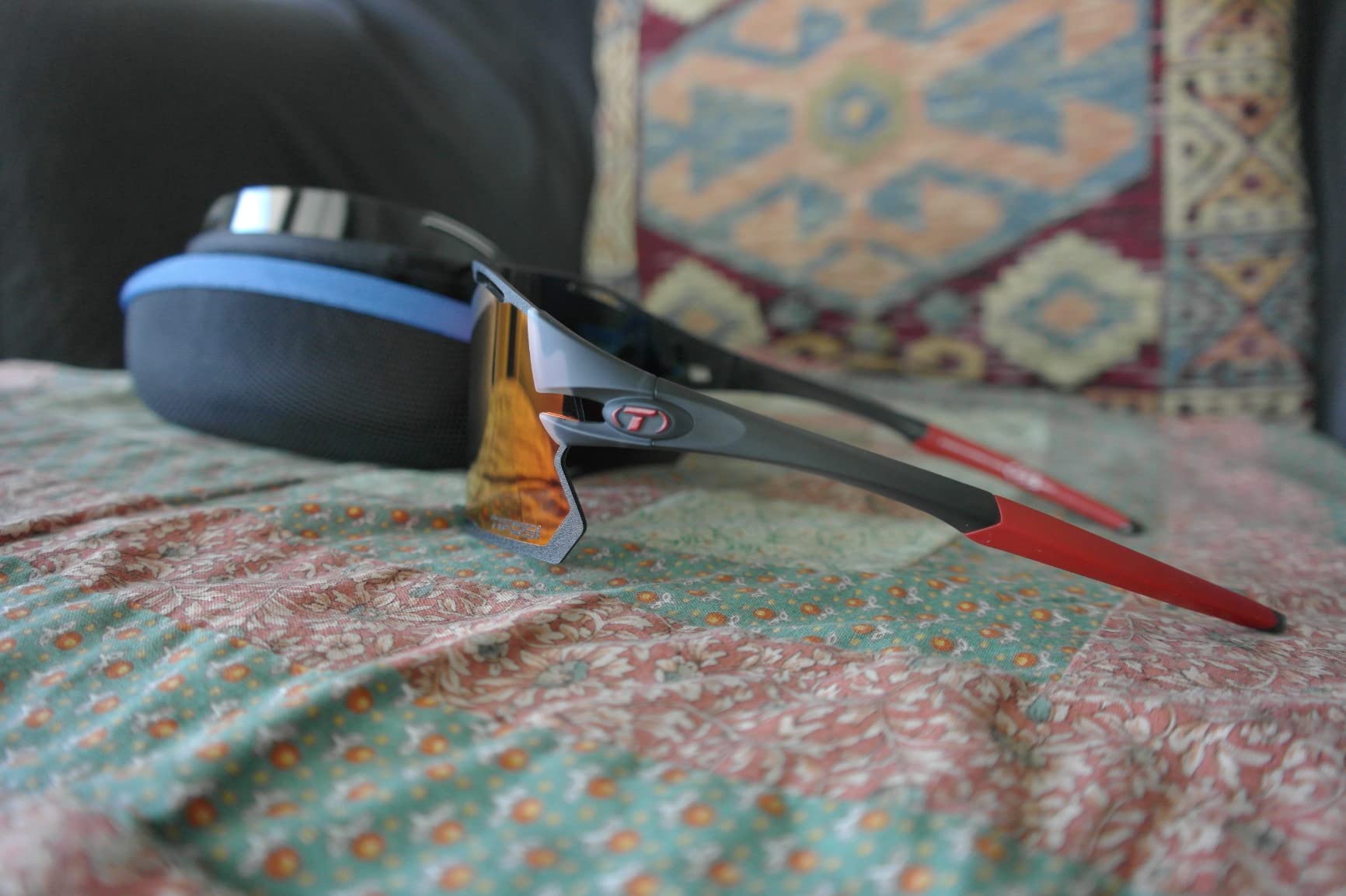 Best Cycling Sunglasses 2026: 10 Top Models Tested & Compared