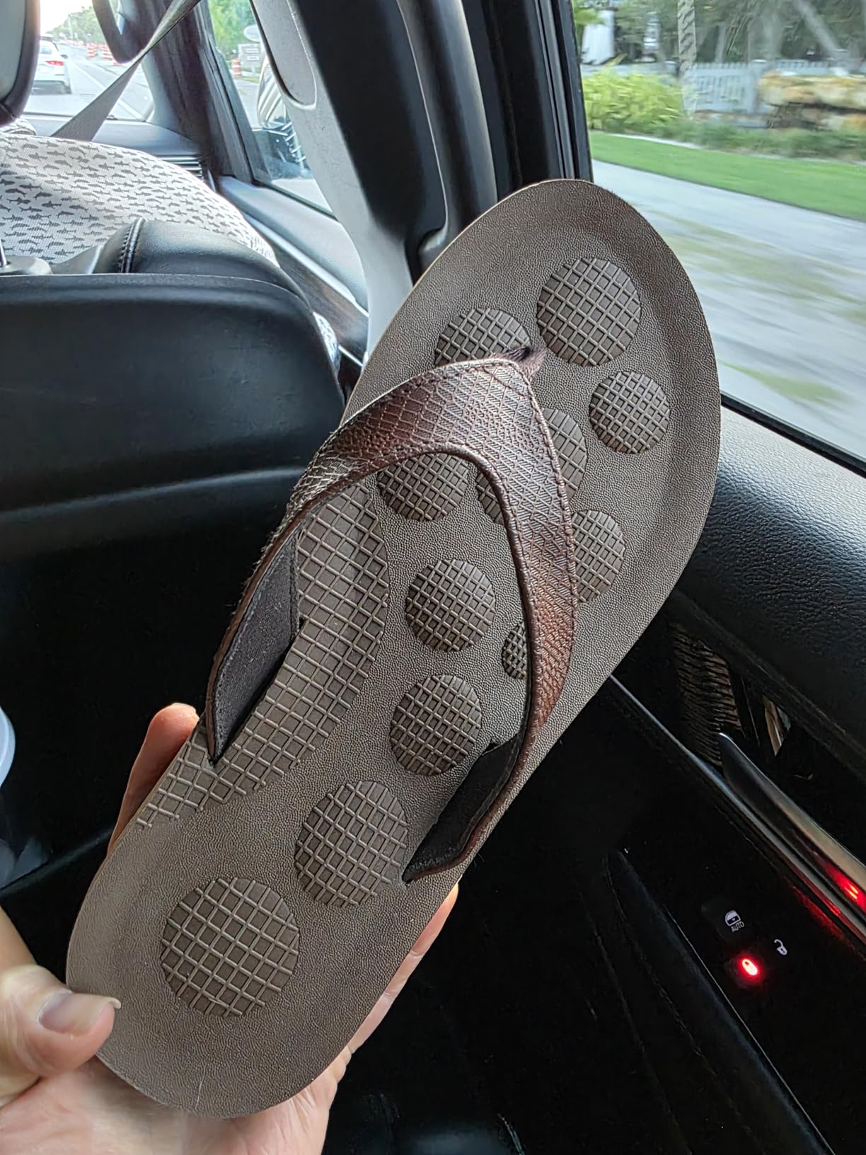 Best Flip Flops for Women 2026: 13 Pairs Tested