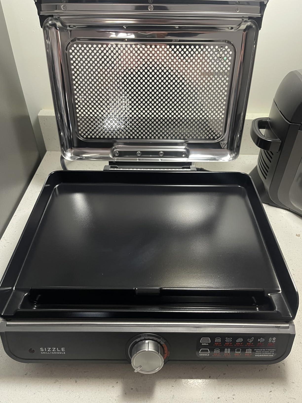 7 Best Indoor Electric Grills (May 2026): 7 Models Expertly Tested ...